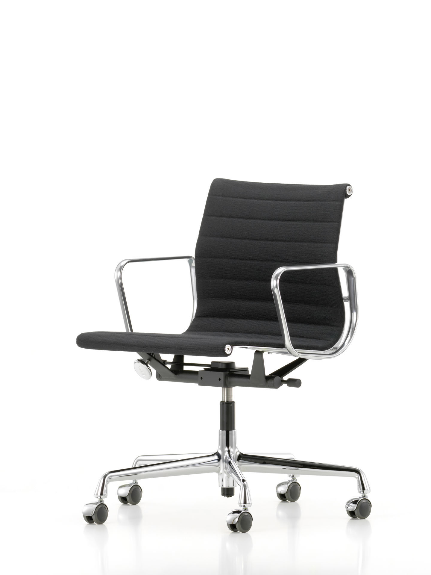 Aluminium Chair EA 118 / EA118 Stuhl Leder Premium Nero Vitra | VITRA 4123290 PREMIUM SCHWARZ